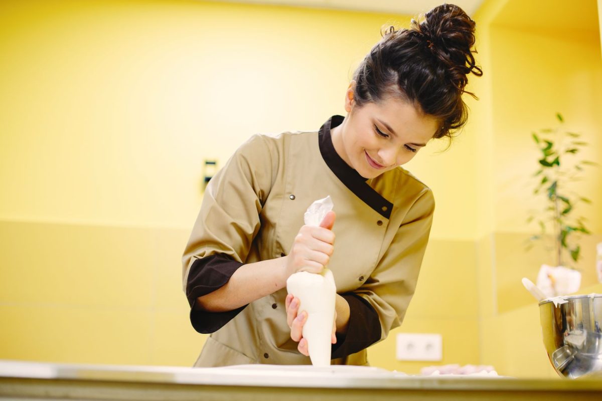 8 Best Baking Classes in SG To Up Your Baking Technique 2024