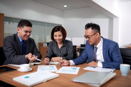 8 Best Financial Advisors in Singapore To Secure Future 2025