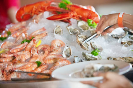 9 Best Seafood Buffets SG: From Lobsters To Oysters